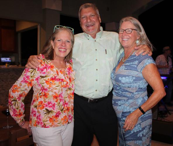 Meals on Wheels Fall Regatta | Party Pics | coastmonthly.com