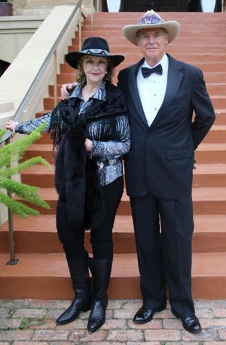 The Bryan Museum Gala | Party Pics | coastmonthly.com