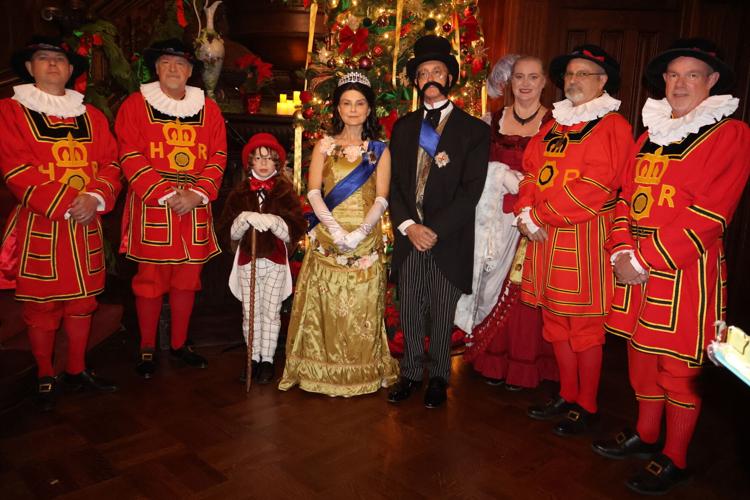 The Smoking Bishop's Soirée | Party Pics | coastmonthly.com