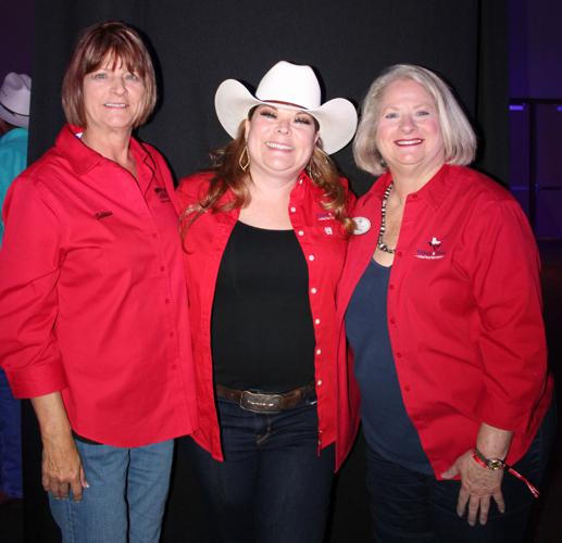 Texan Title Holdings Customer Appreciation | Party Pics | coastmonthly.com