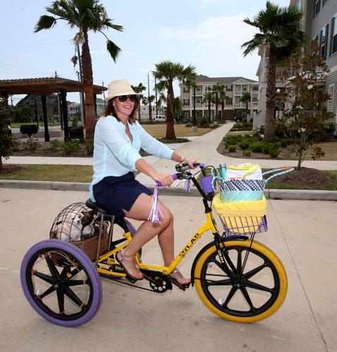 Well-wheeled islanders | Features | coastmonthly.com