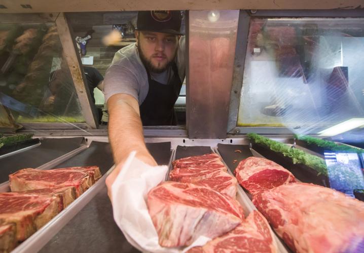 AJ’s Meat Market & Smokehouse | Table Surfing | coastmonthly.com