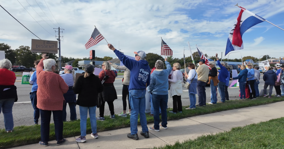 Delaware activists rally across the state in ‘No Kings’ protest against ...