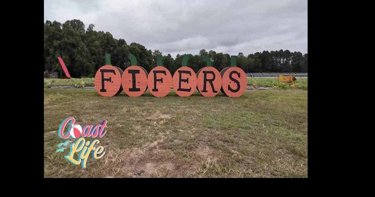 Leah Rizzo Visits Fifer Orchards to Explore Family Fun at Fall Fest ...