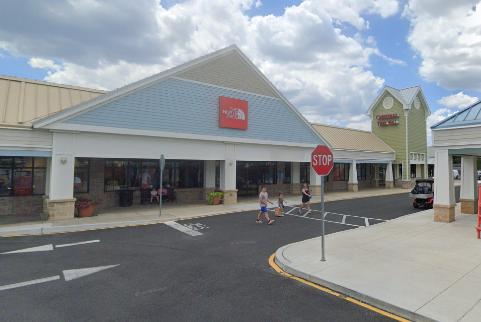UPDATE: Police chase suspects of shoplifting at Rehoboth Beach outlets ...
