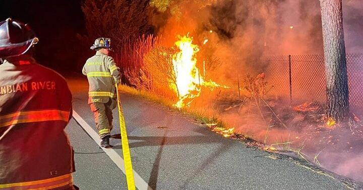Indian River Volunteer Fire Company battles brush fire in Long Neck ...
