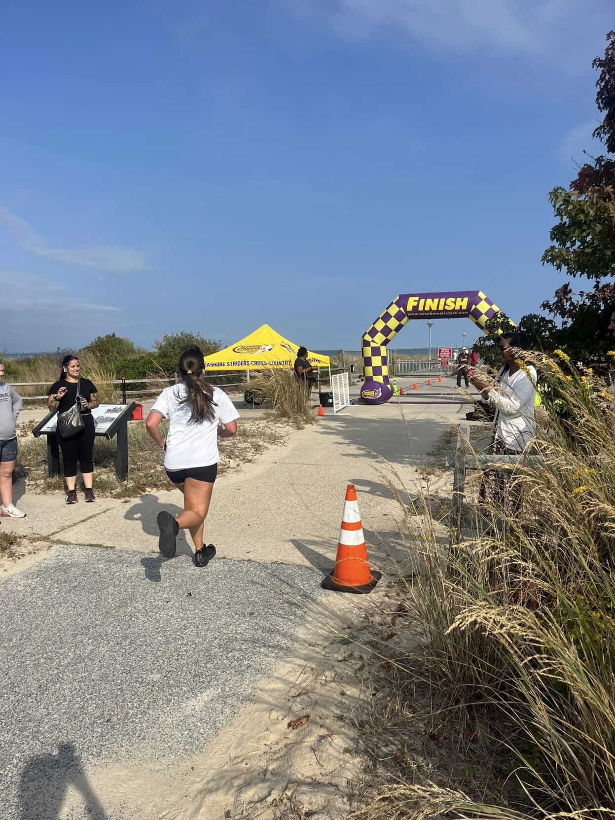 Harvest Hustle for Village Volunteers raises $20k in Lewes community ...