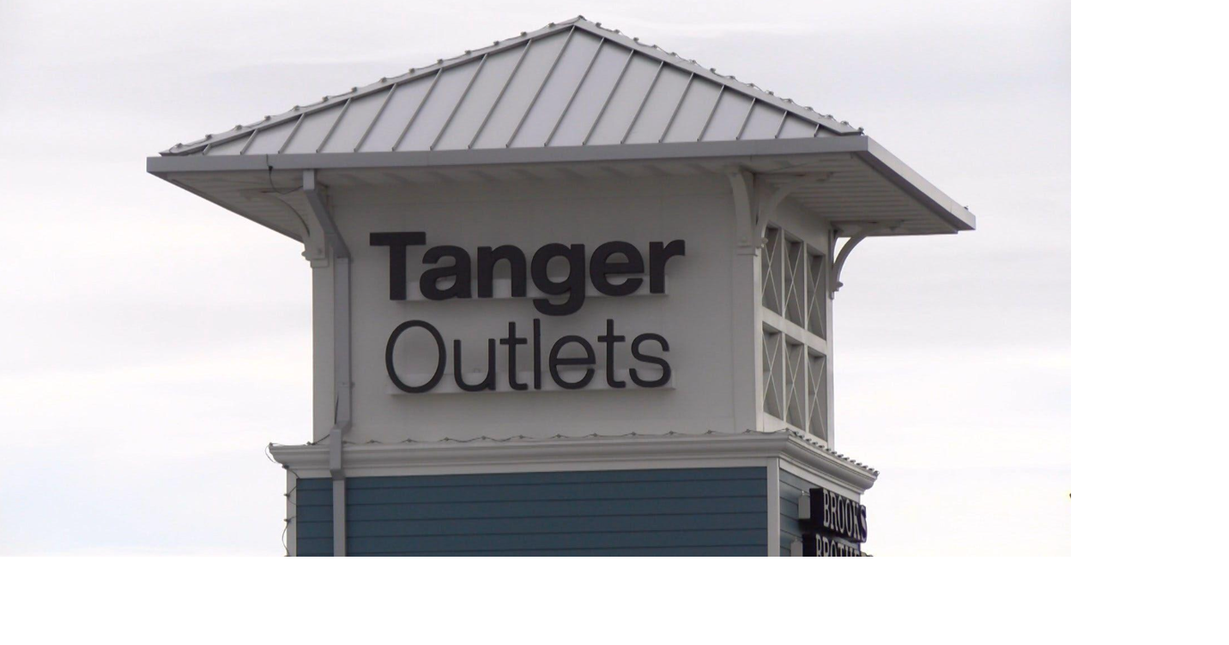 Police arrest four people for shoplifting at Tanger Outlets, over $1500 ...