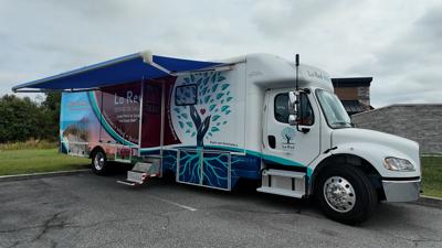 La Red Health Center launches mobile health unit for community outreach ...