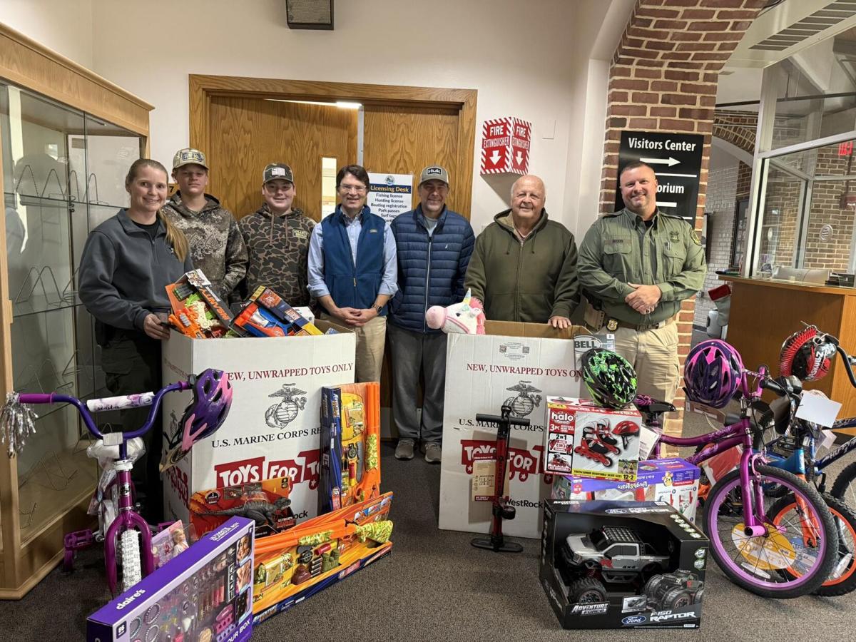 Toys for Tots campaign continues with drop-offs open across Delaware ...