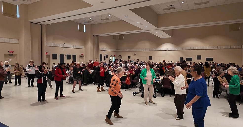 Coastal Connections: Georgetown CHEER Center serves early Thanksgiving ...