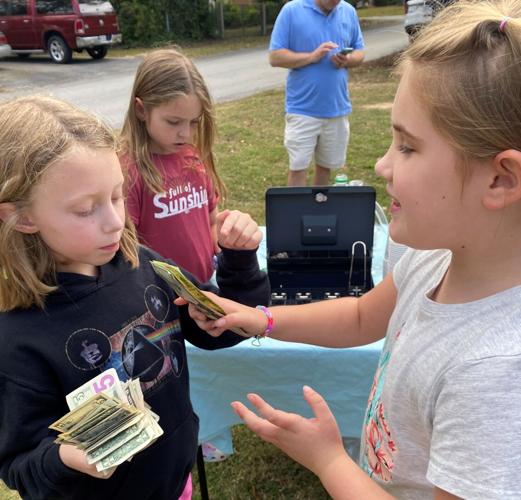 Satchel Ford Elementary classroom raises $600 for local homeless center ...