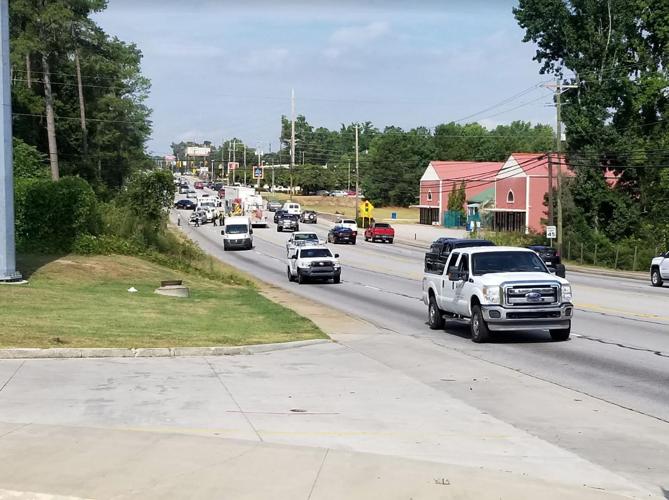 Lanes blocked on Augusta Highway after multi-vehicle accident with ...