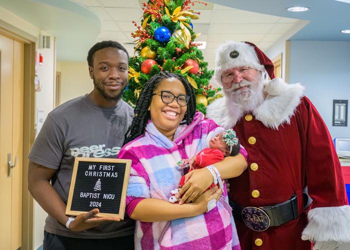 Photo Gallery: Santa and Mrs. Claus bring holiday cheer to Prisma ...