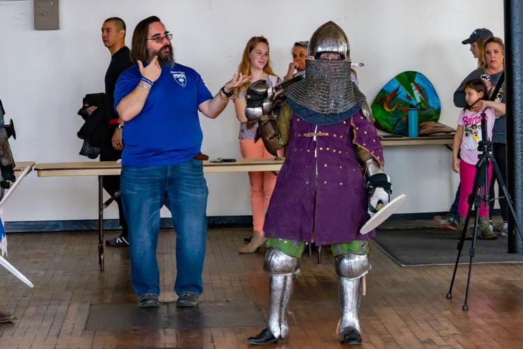 5th annual SwordFest attracts duel enthusiasts | Columbia | coladaily.com