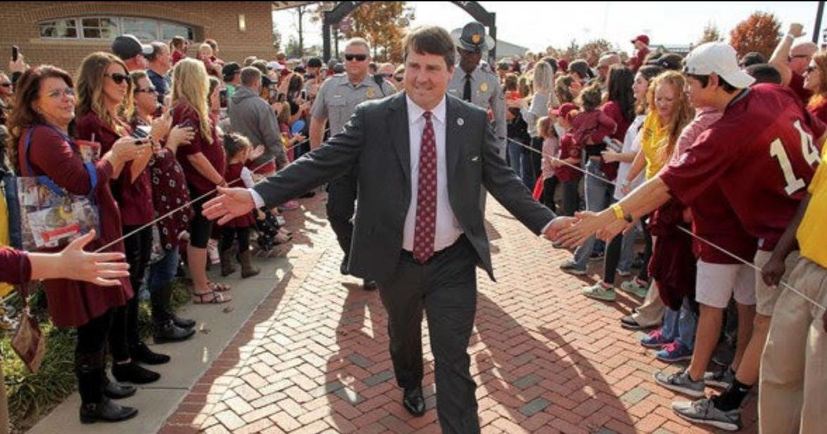 Will and Carol Muschamp create foundation to deliver food to healthcare ...