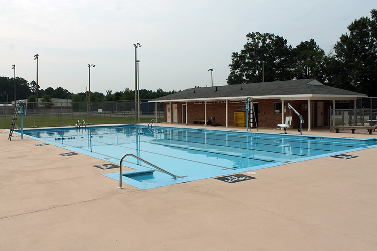Hopkins Park Pool reopening for the summer | Hopkins | coladaily.com