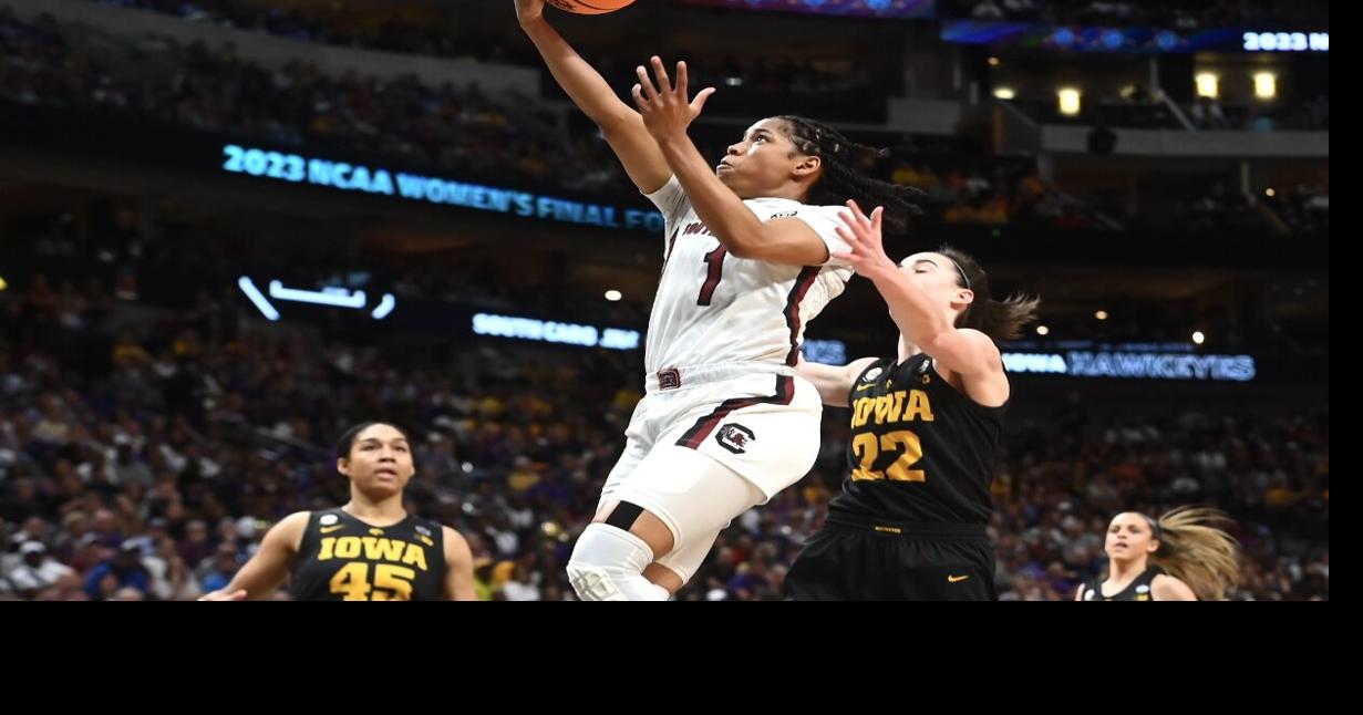 No. 1 Gamecocks fall to Iowa in Final Four | Communities | coladaily.com
