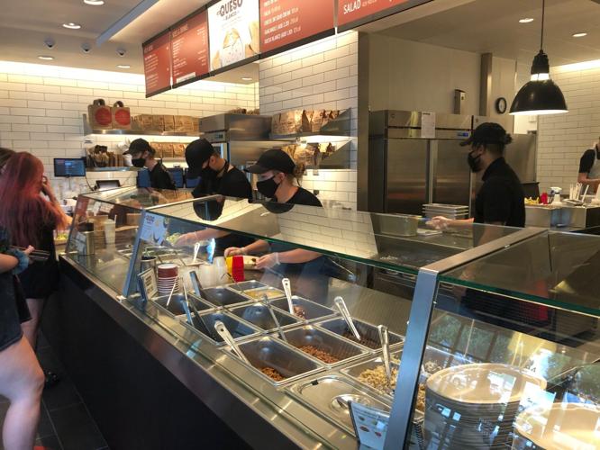 Chipotle opens on Sunset Boulevard in Lexington | Business | coladaily.com