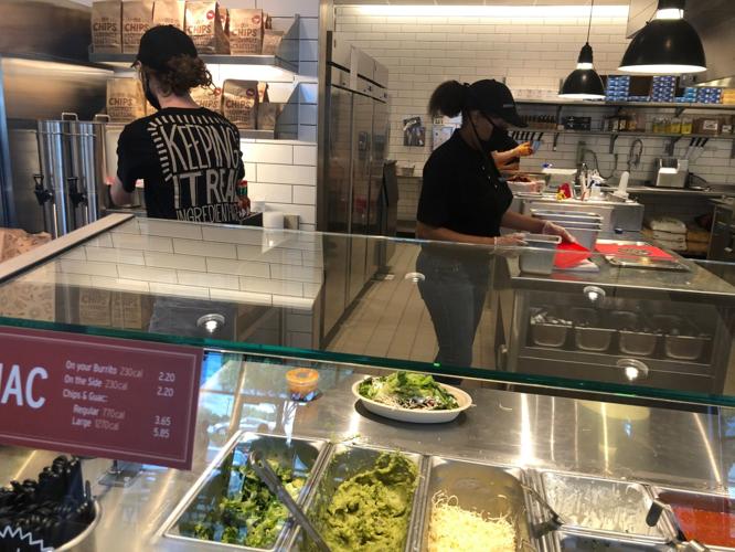 Chipotle opens on Sunset Boulevard in Lexington | Business | coladaily.com