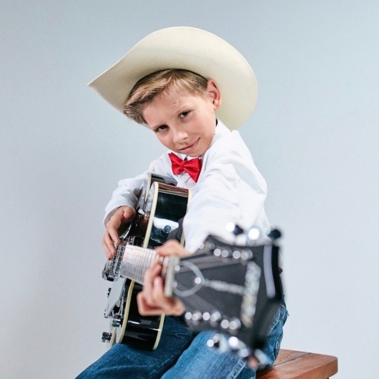 Internet sensation Mason Ramsey, “the yodeling boy,” to perform in ...