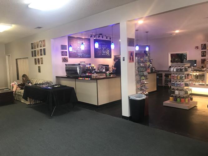 The Side Deck gaming cafe opens its doors in Lexington | Lifestyle ...