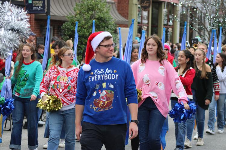 Photo Gallery: Lexington hosts annual Snowball Festival Christmas ...