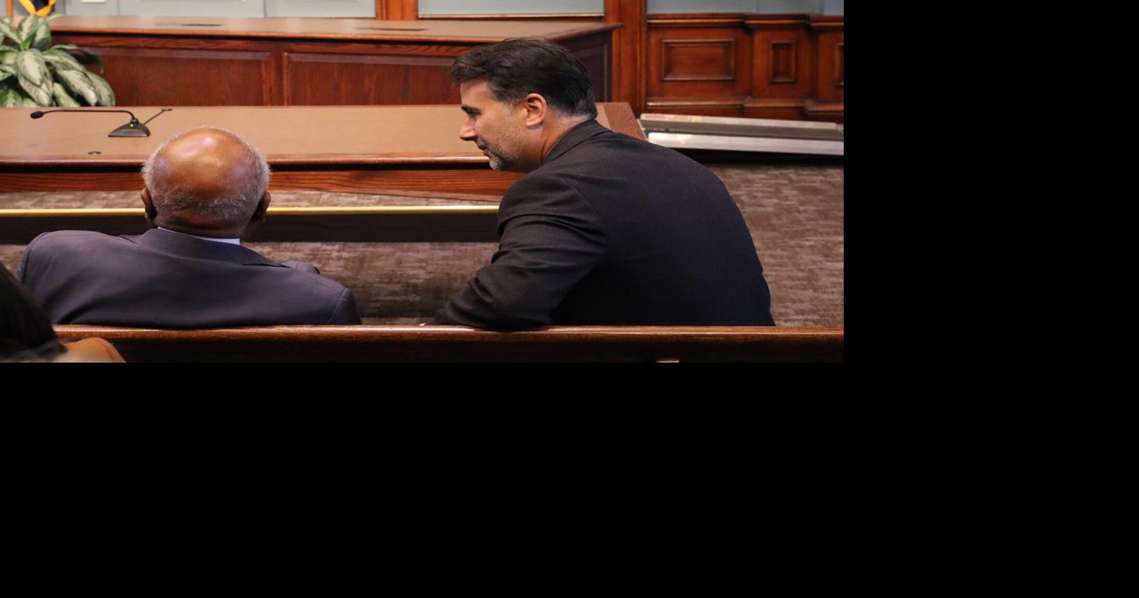 Seth Rose speaks with James Clyburn | | coladaily.com