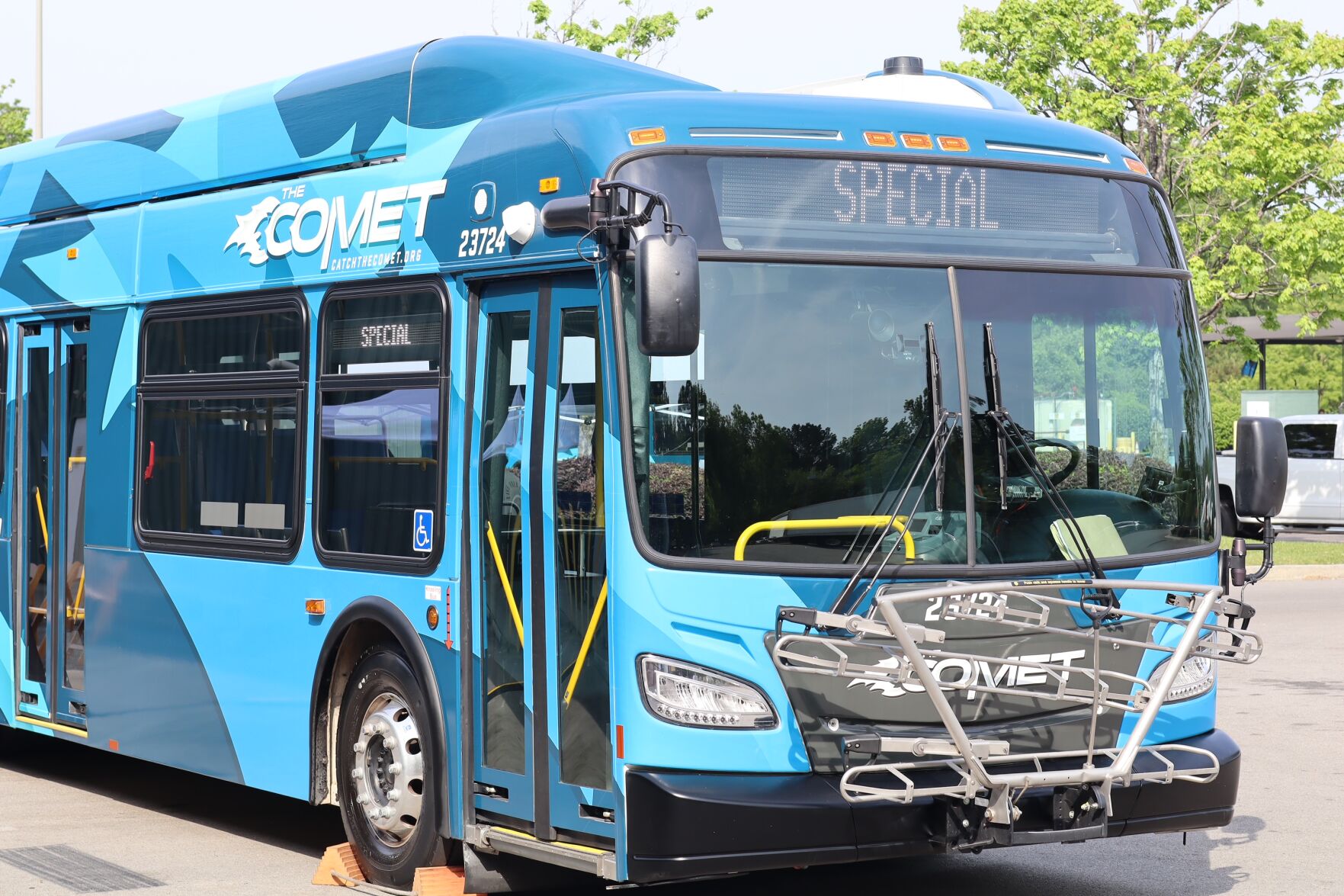 The COMET awarded grant to replace buses | Communities | coladaily.com