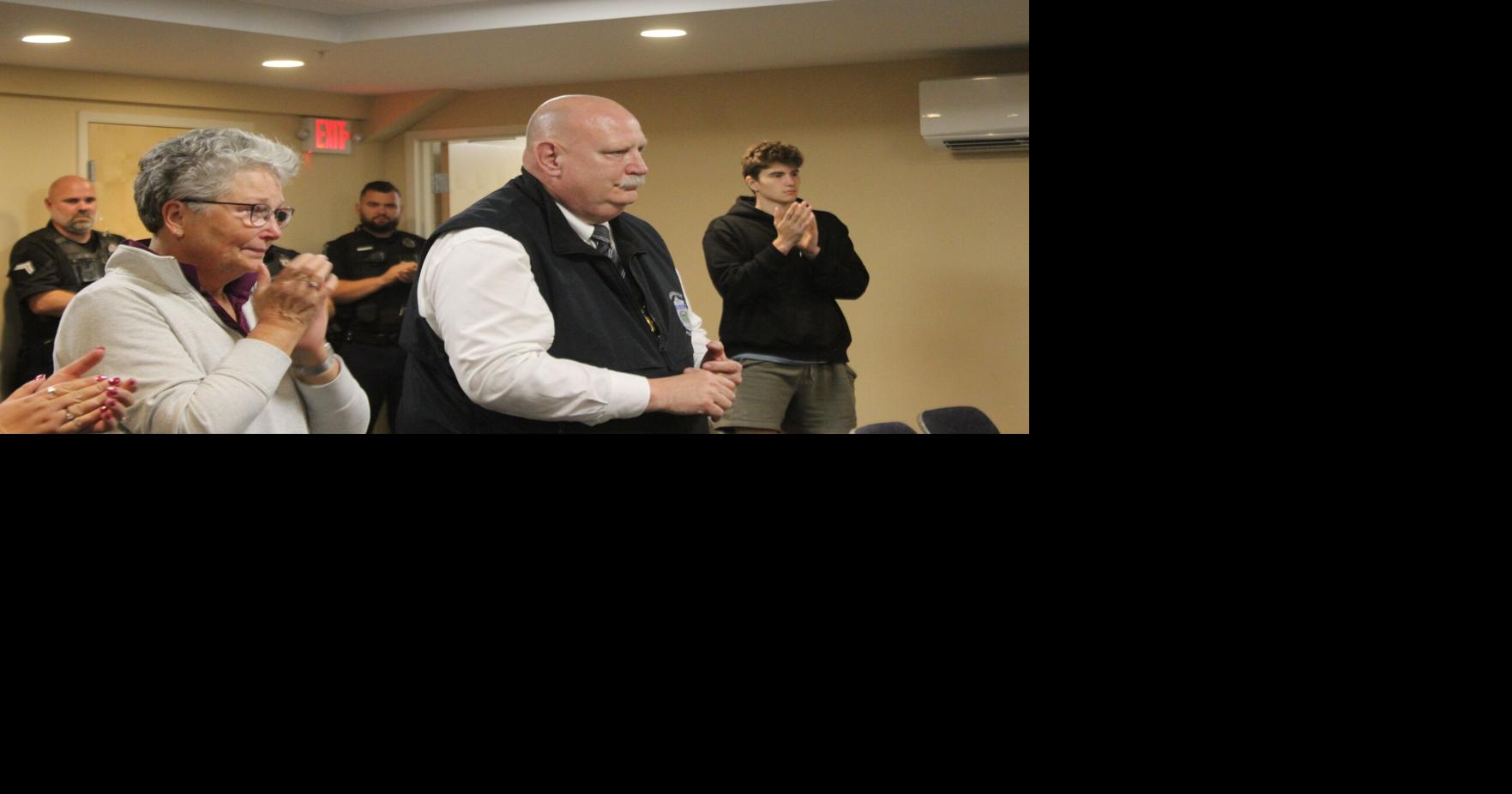 Police Chief Doug Allen retires after nearly 40 years of service, Lt ...