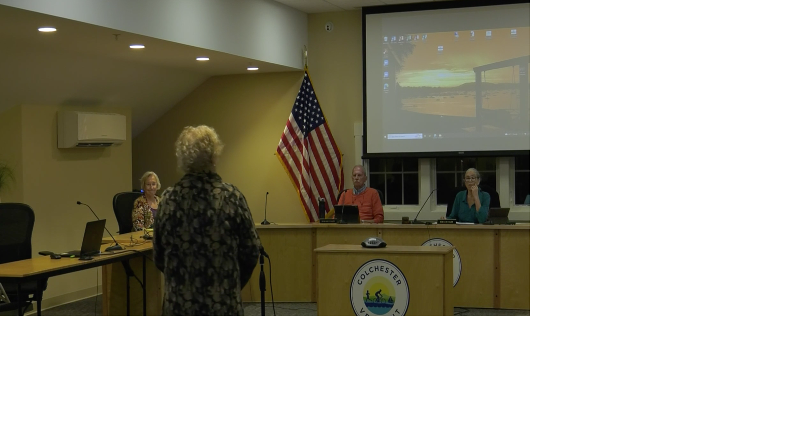 Colchester joins 72 other Vermont towns in adopting Declaration of ...