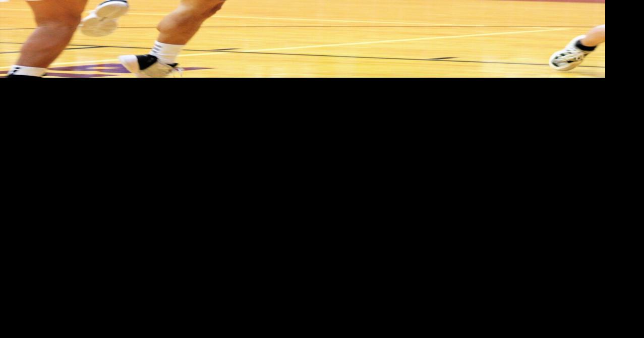 Basketball in Bronte Bad for Bluecats | Sports | colemantoday.com
