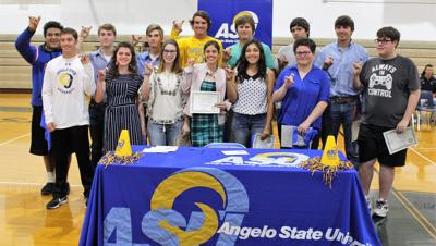 CHS Seniors Recognized for Post-Graduate Plans | News | colemantoday.com