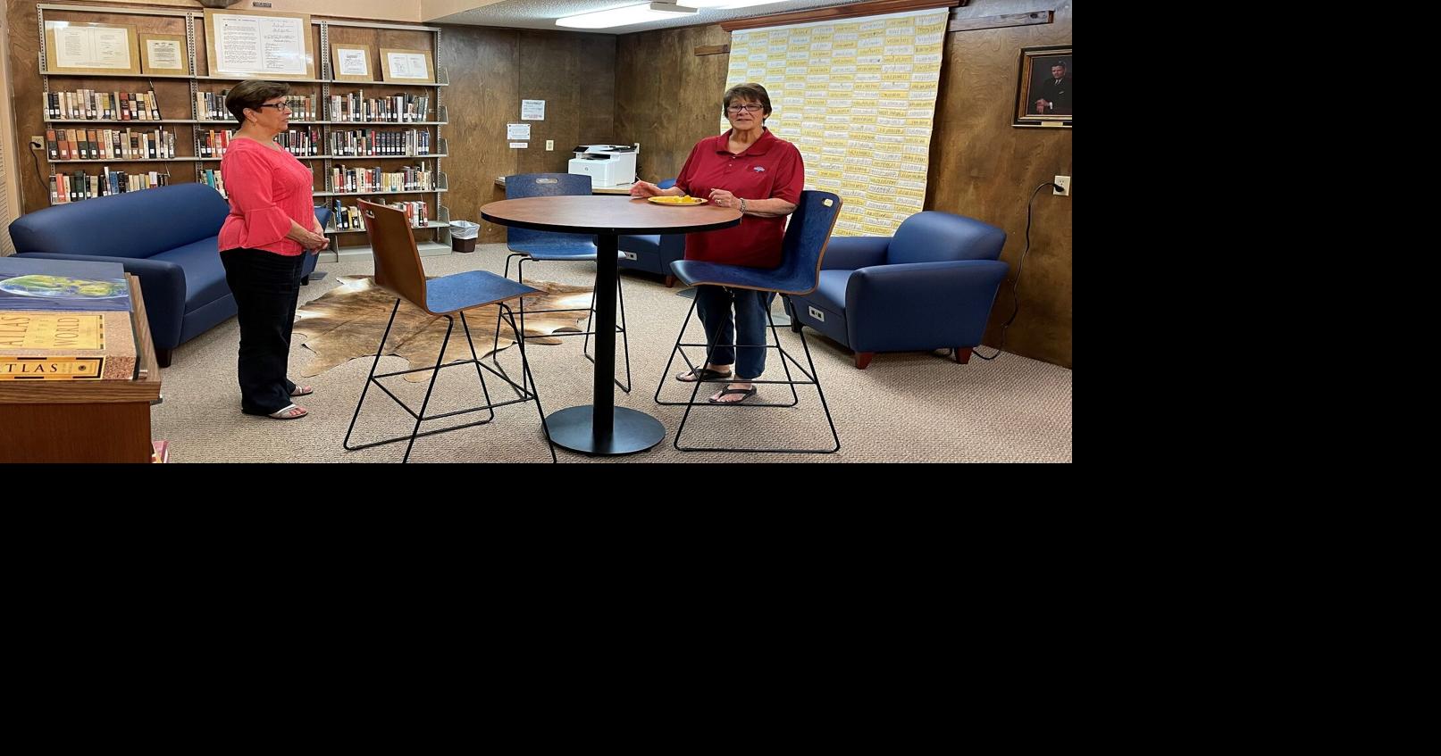 Coleman Library Opens Business Center | News | colemantoday.com