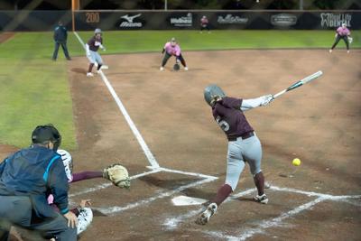 Softball stumbles in loss to Alabama to close out Easton Bama Bash ...