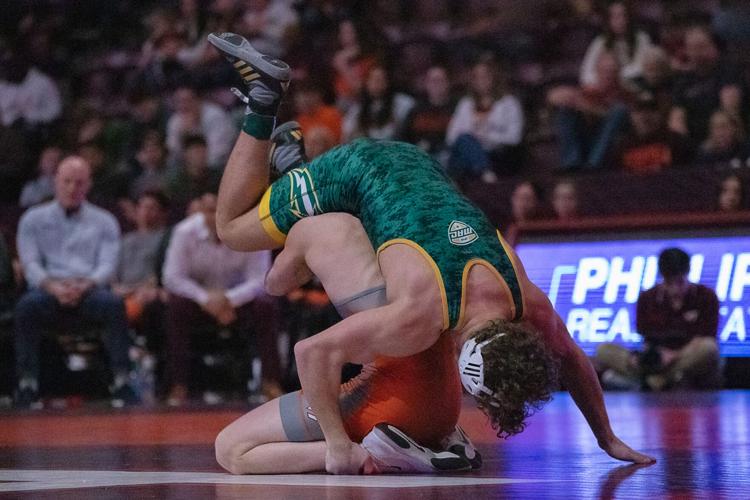 VT Wrestling vs George Mason | Gallery | collegiatetimes.com
