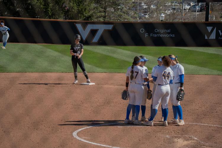 VT Softball vs. Pitt | Gallery | collegiatetimes.com