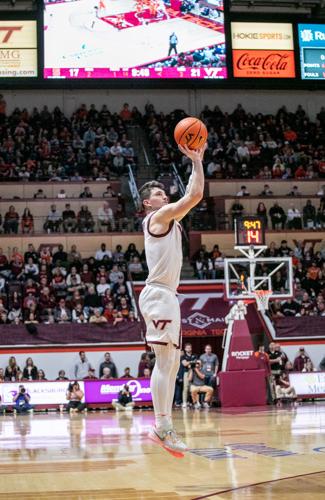 VT Basketball vs Syracuse | Gallery | collegiatetimes.com