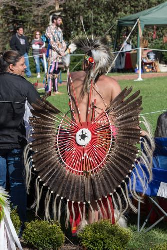 Native Americans from the Monacan Indian Nation showcase their music to ...