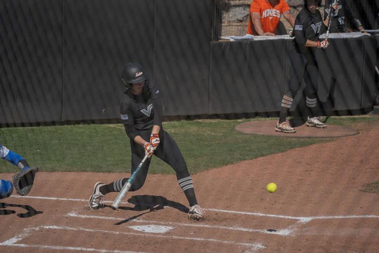 VT Softball vs. Pitt | Gallery | collegiatetimes.com