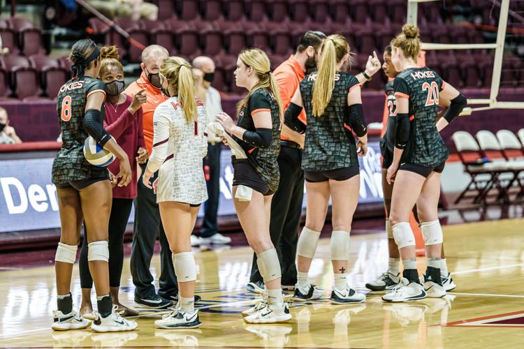 Women's Volleyball vs. Georgia Tech | Gallery | collegiatetimes.com
