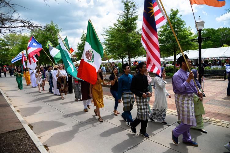 60th Annual International Street Fair | Gallery | collegiatetimes.com
