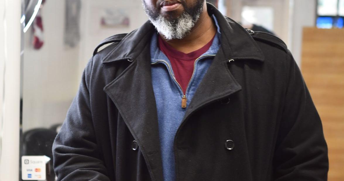 Blacksburg’s behind the scenes: Visiting Harvey’s Barber Shop ...