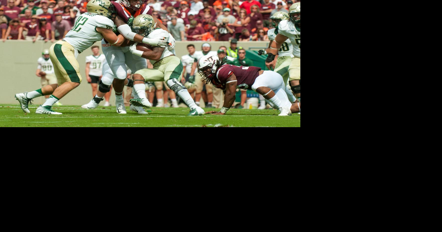 Virginia Tech beats William and Mary 62–17 | Gallery | collegiatetimes.com