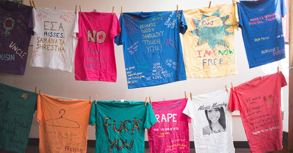 clothesline project ideas