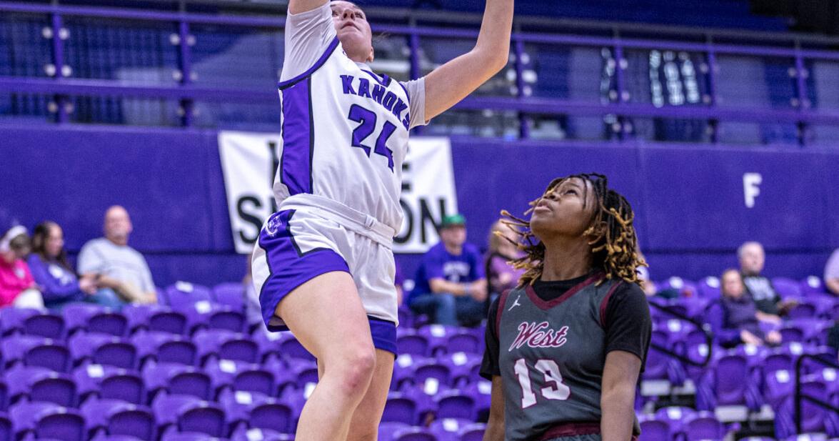 Collinsville Bounces Back With 50-42 Win Over Belleville West ...