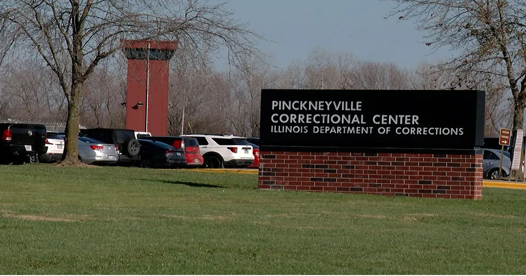 Under emergency rule, Illinois prisons can begin withholding physical ...