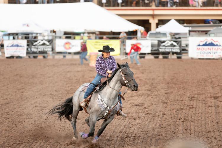 Colorado Springs bull riding teen youngest to compete ...