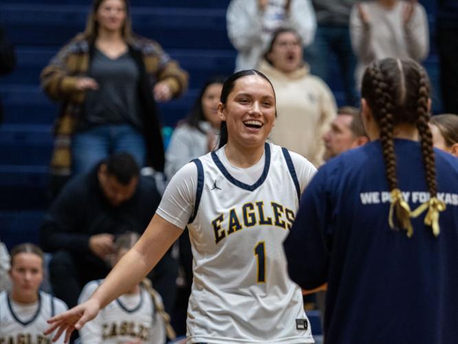 HRV’s Castaneda successfully navigates multi sports | Hoodriver ...