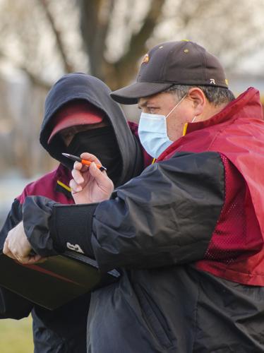 Riverhawks overcome mistakes to win at Putnam | Sports ...